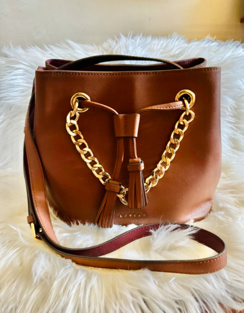 Lovcat Sling Bucket Bag, Women's Fashion, Bags & Wallets, Cross-body ...
