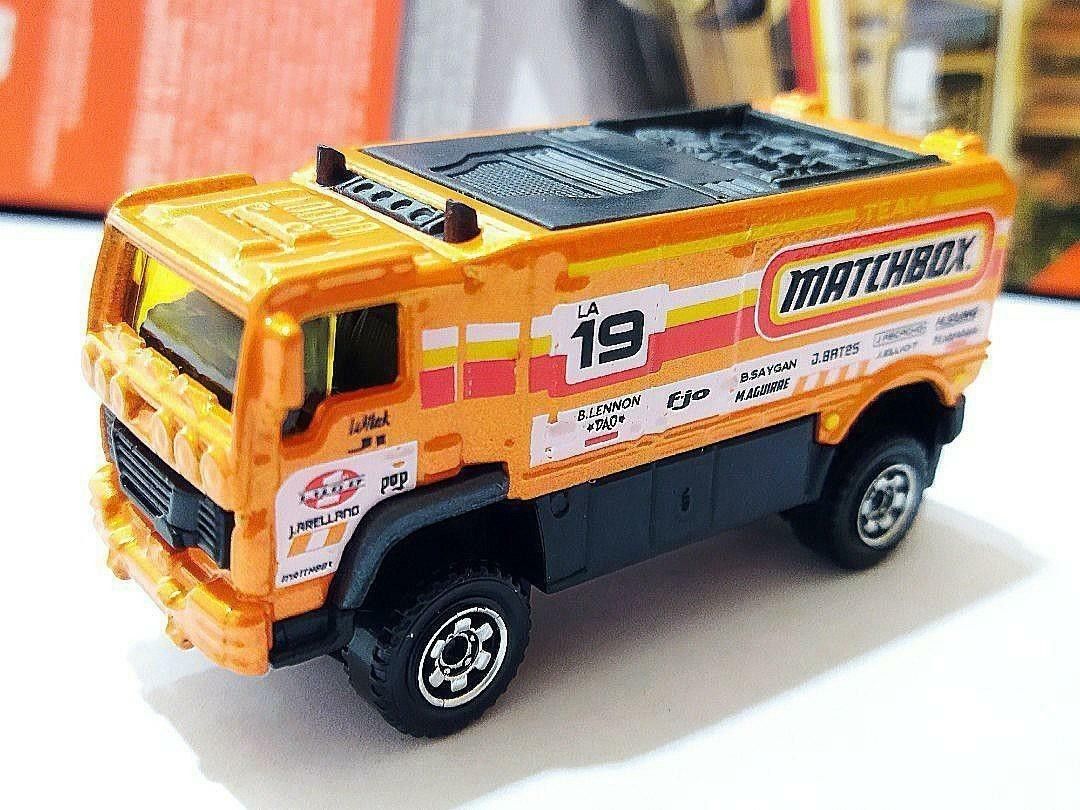 Matchbox 2019 5-Pack: Service Squad - Desert Thunder V16 - Orange Pearl ...