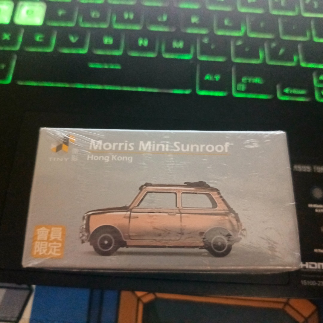Morris Mini Sunroof - Member's Exclusive, Hobbies & Toys, Memorabilia ...