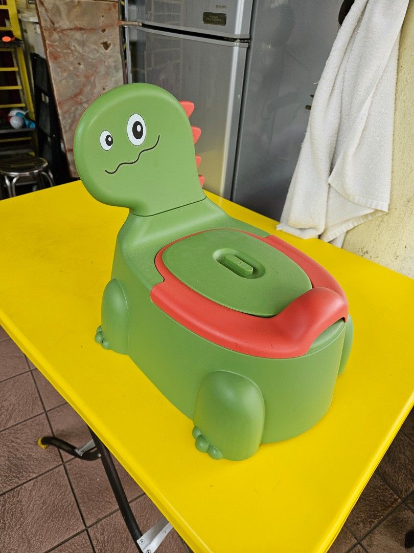 Potty training cartoon dinosaurs toilet for kids toddlers with back ...