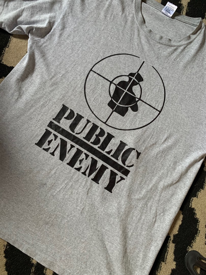 PUBLIC ENEMY TARGET LOGO TAG ANVIL, Fesyen Pria, Pakaian , Atasan di ...