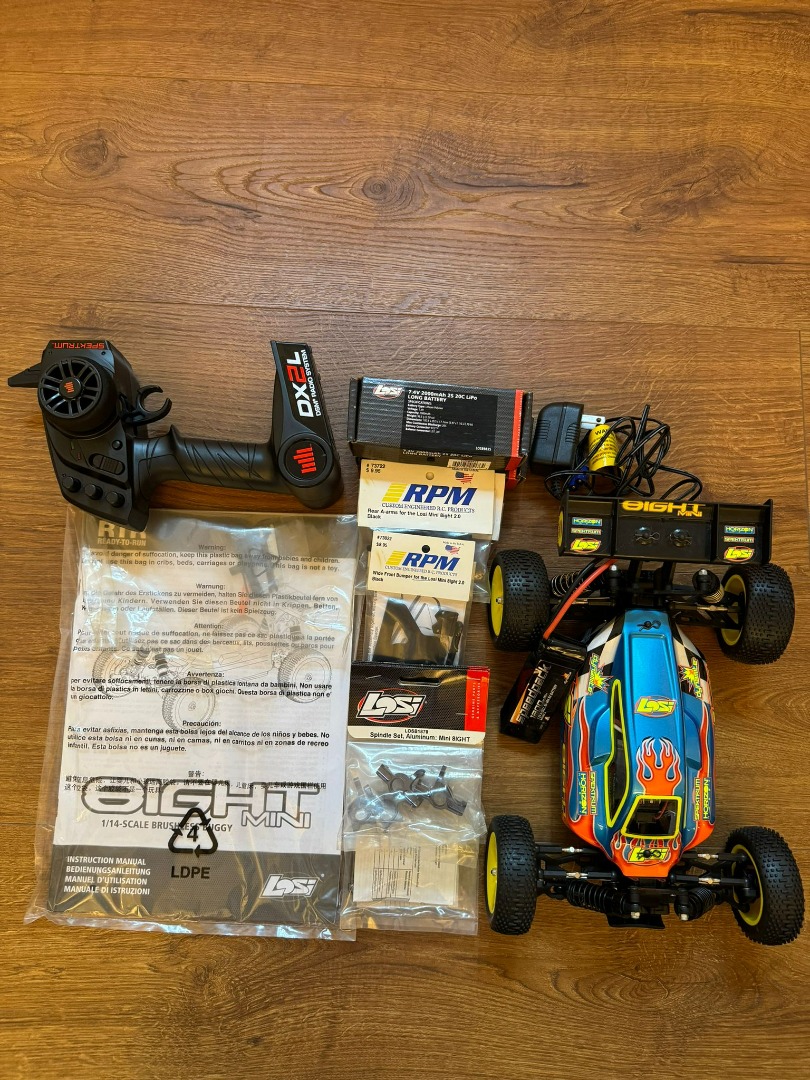 (RC Car Kits) Like new kit of Team Losi Eight Mini RTR with original RC ...