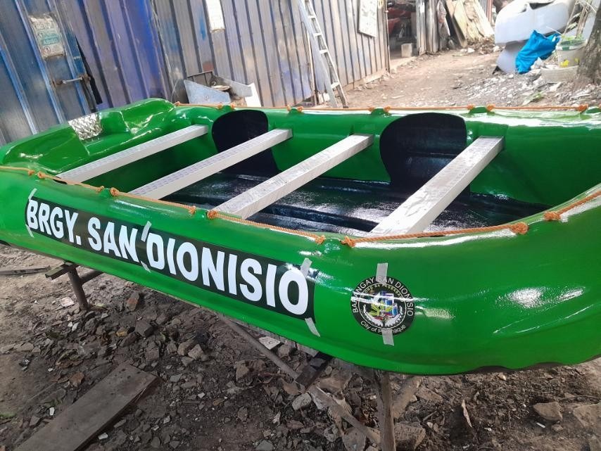 Rescue Boat Fiberglass 6 to 8 Persons, Everything Else, Others on Carousell