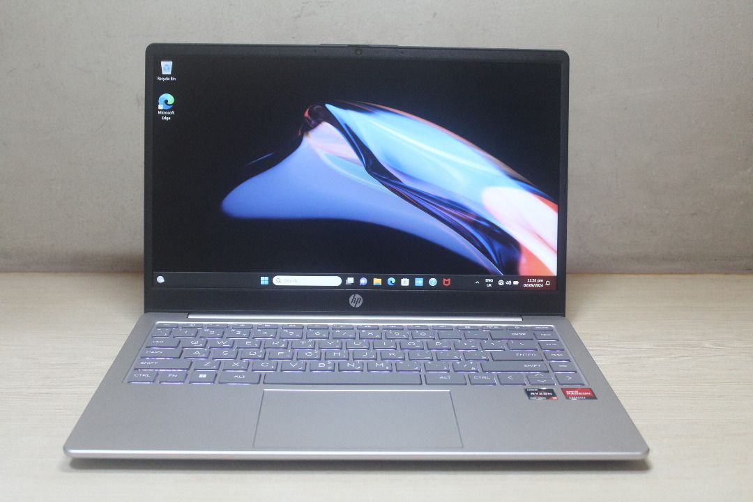 Ryzen 3 7320u Hp Laptop 14 full HD Ram 8gb ssd 256gb backlit key slim ...