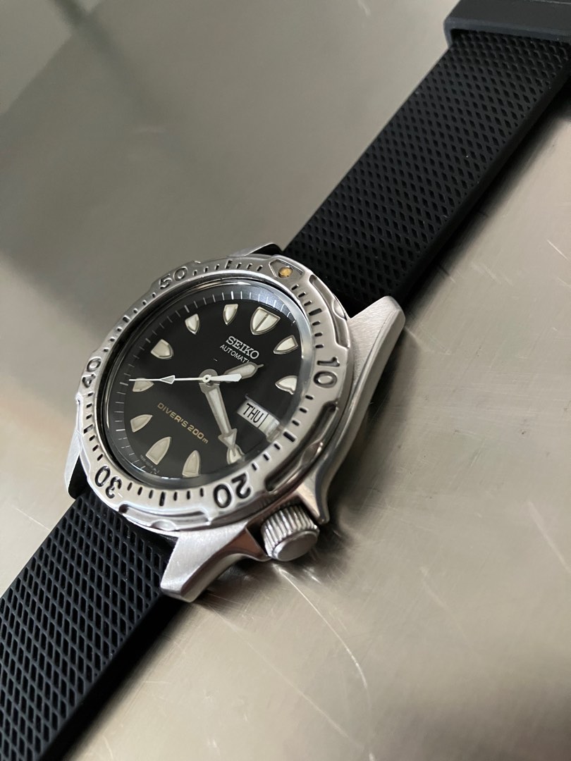 Seiko SKX001 refurbished, Announcements on Carousell