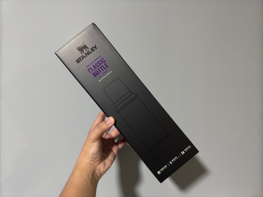 Stanley The Legendary Classic Bottle Black Chroma Collection, Furniture ...