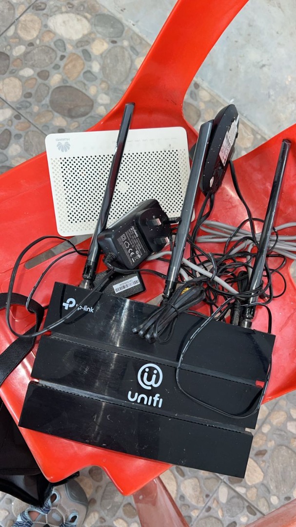 TM Unifi Modem (Negotiable Price), Computers & Tech, Parts ...