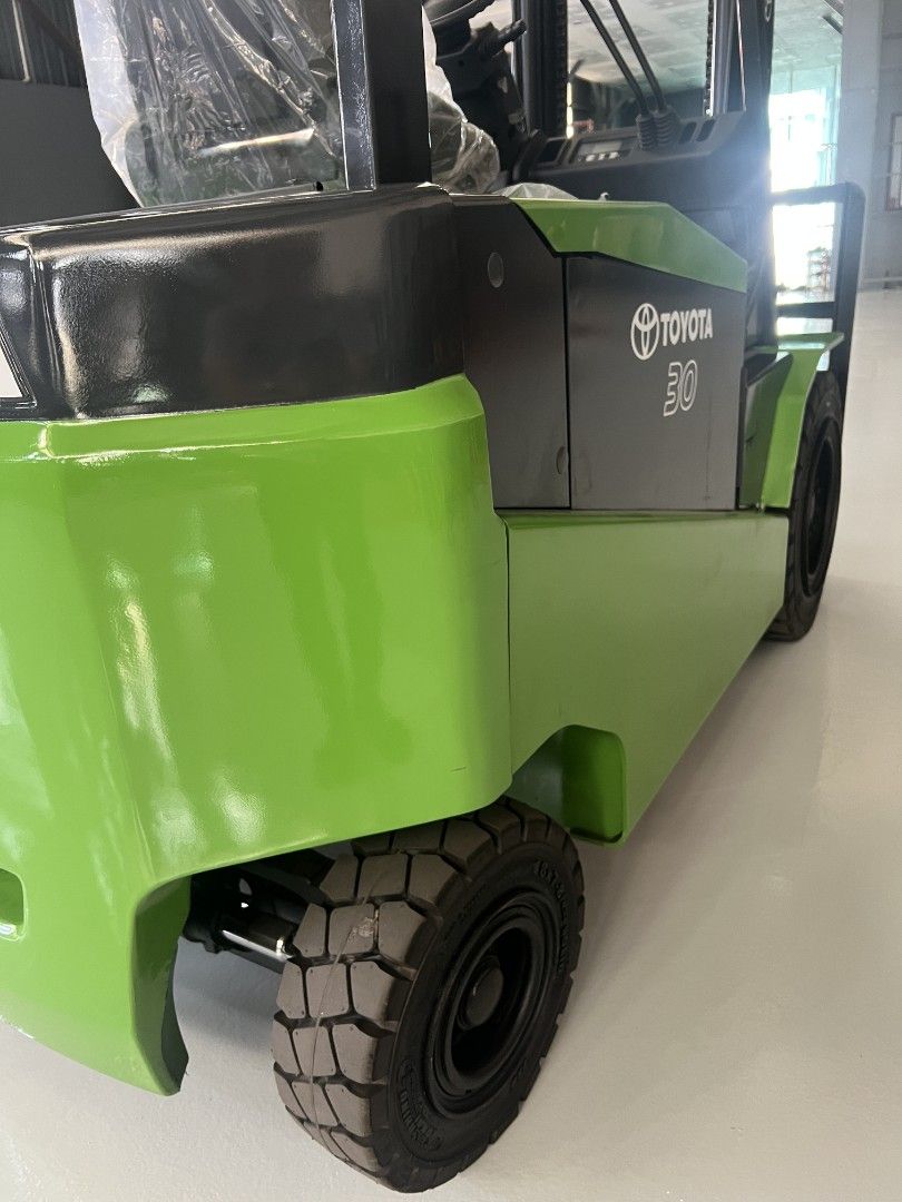 Toyota Forklift, Computers & Tech, Office & Business Technology on ...