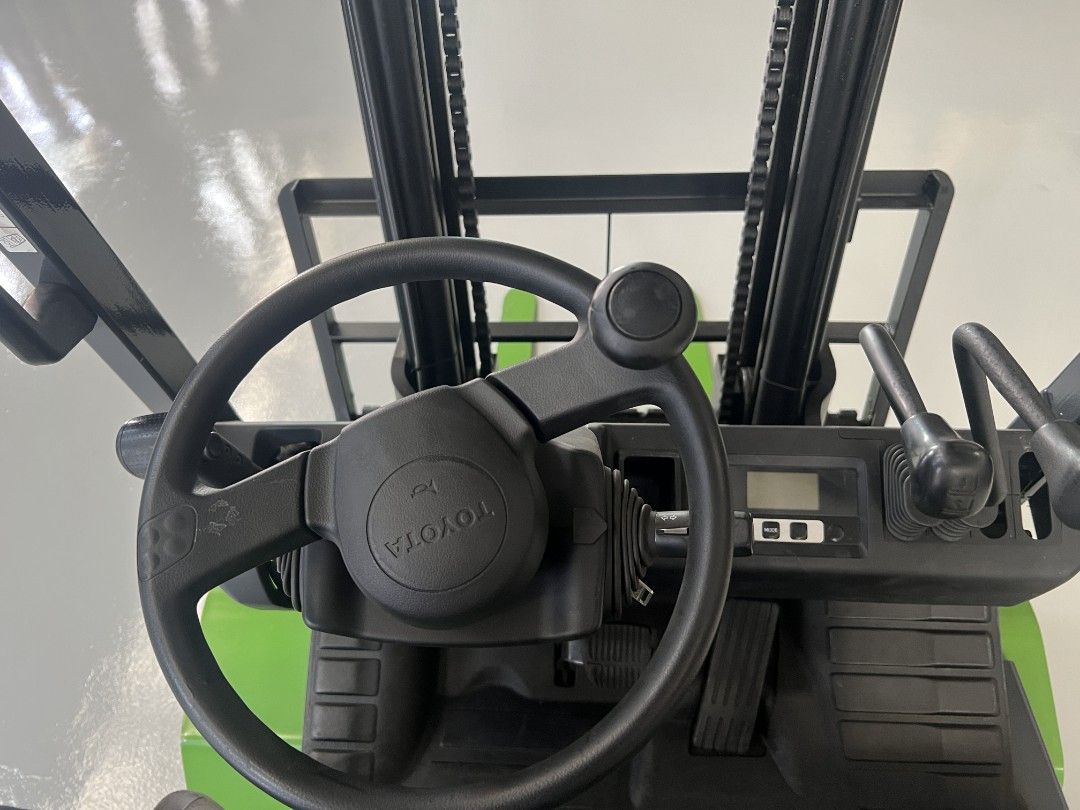 Toyota Forklift, Computers & Tech, Office & Business Technology on ...