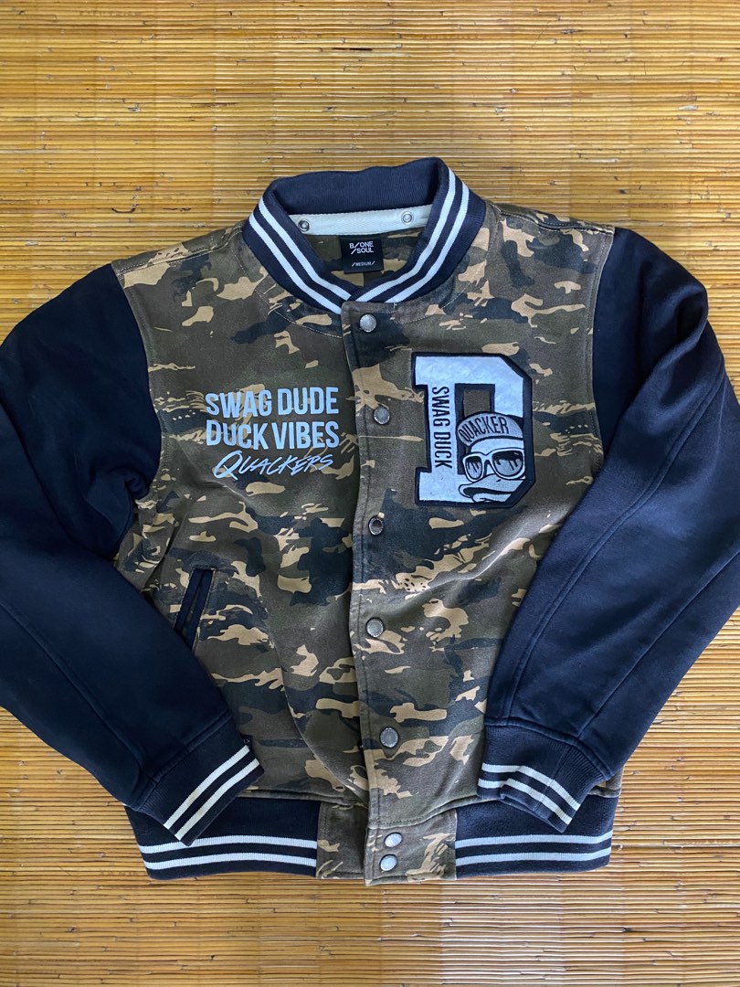 VARSITY SWAG DUCK, Men's Fashion, Tops & Sets, Hoodies on Carousell