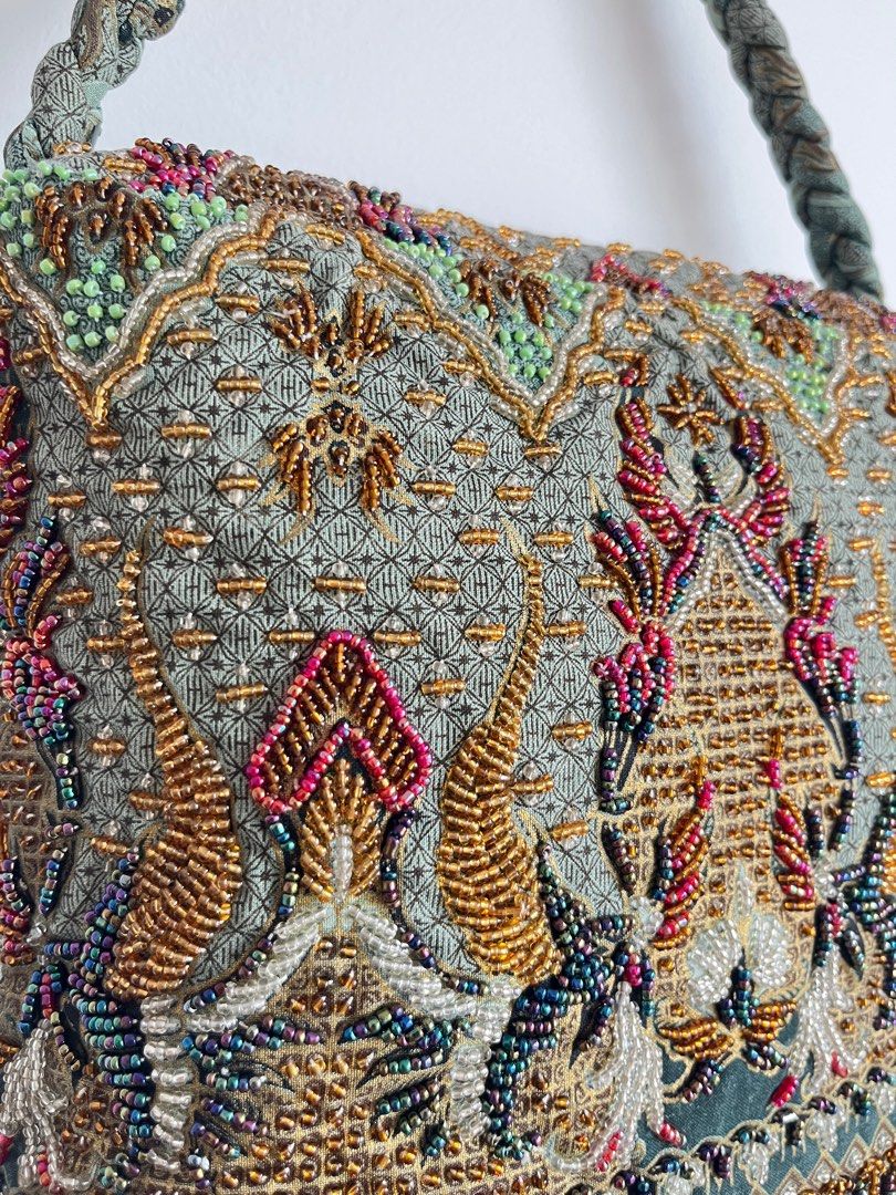 Vintage Beaded Bag, Luxury, Bags & Wallets on Carousell