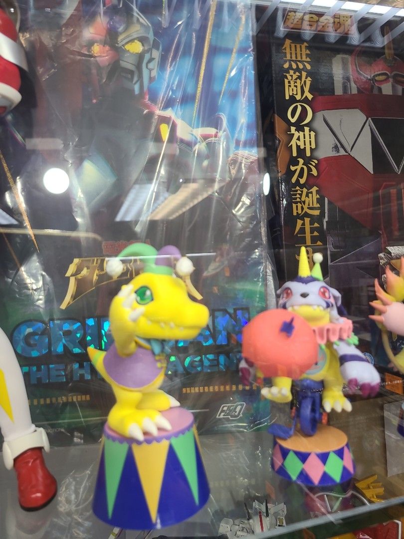 全新 digimon circus 數碼暴龍 馬戲團 全8款 只開外盒確定款式，內袋未開, 興趣及遊戲, 玩具 & 遊戲類 - Carousell