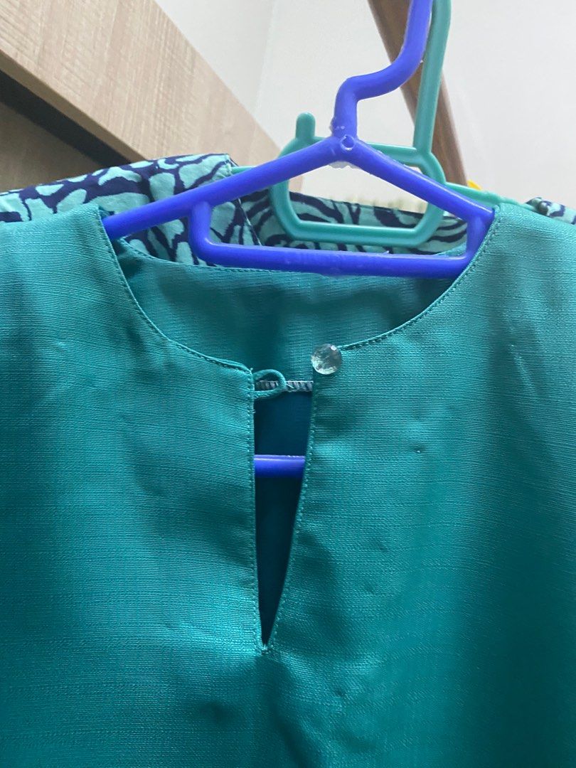 Baju Kurung cantik 01 (ada sponge bahu dan jahitan cantik) , ukuran ...