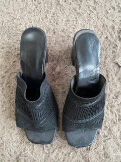 C&K PLATFORM HEELS, Women's Fashion, Footwear, Heels on Carousell