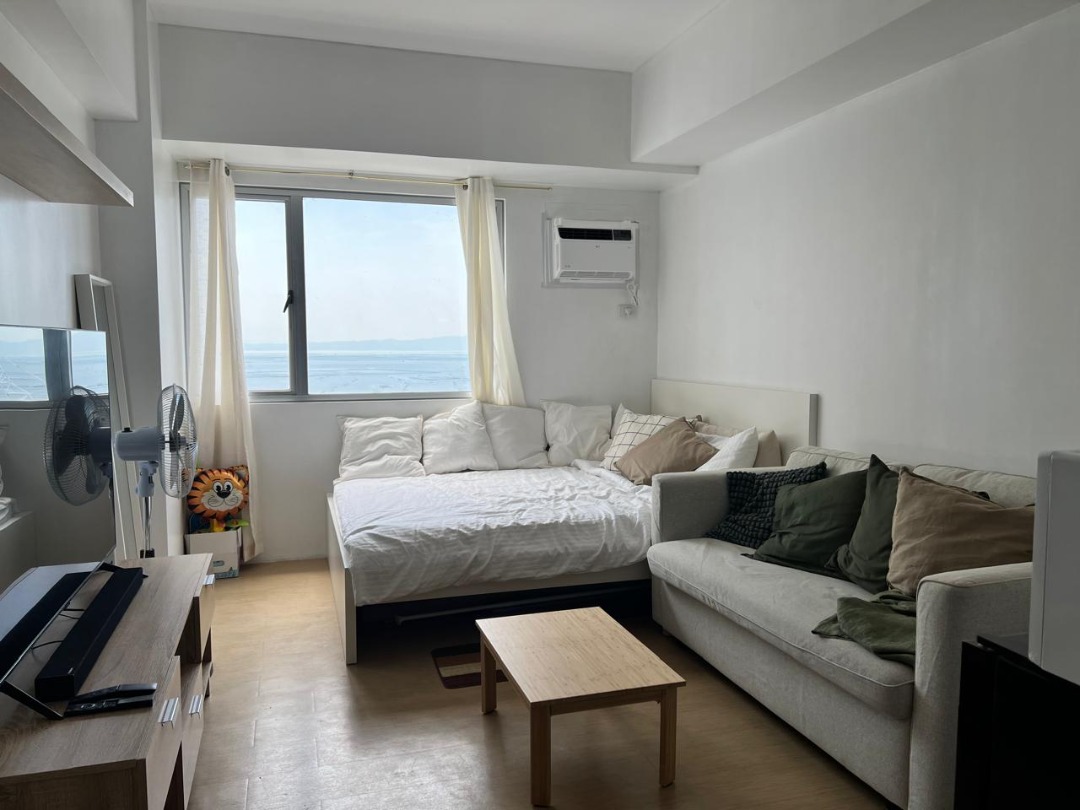Cozy High-Floor Studio with Laguna de Bai Views – Avida Tower Altura 2 ...