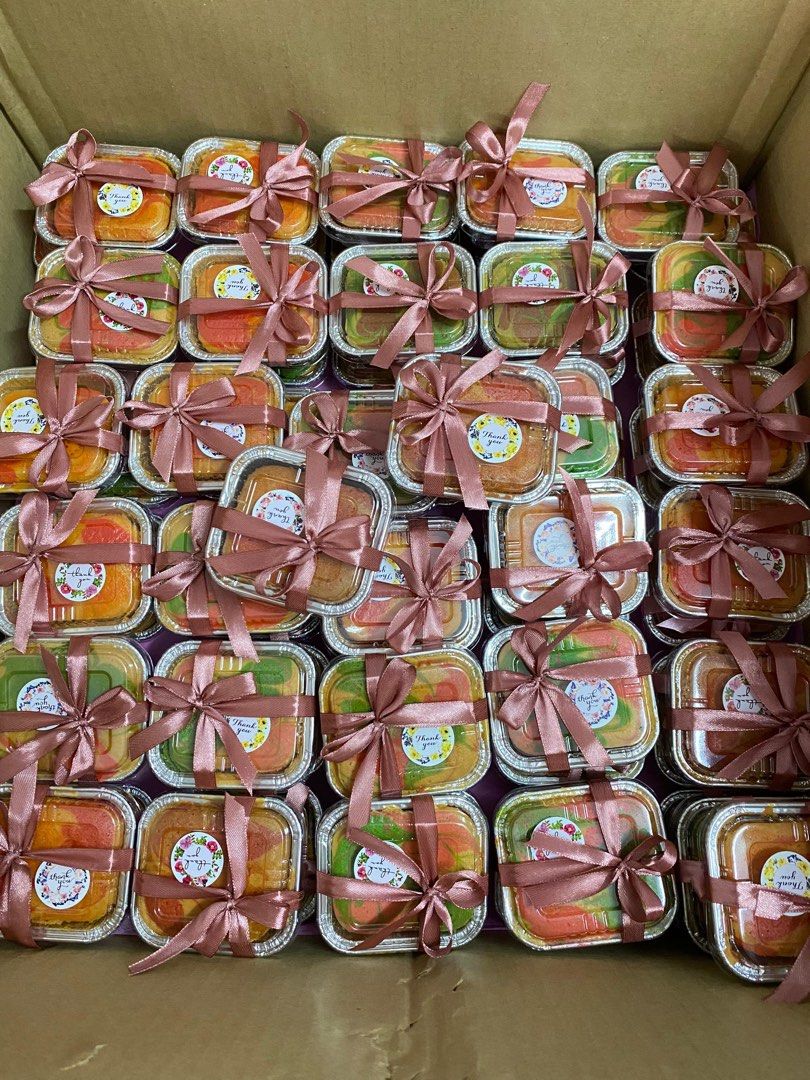 Doorgift Mini Kek Marble Jelita, Food & Drinks, Fresh Produce on Carousell