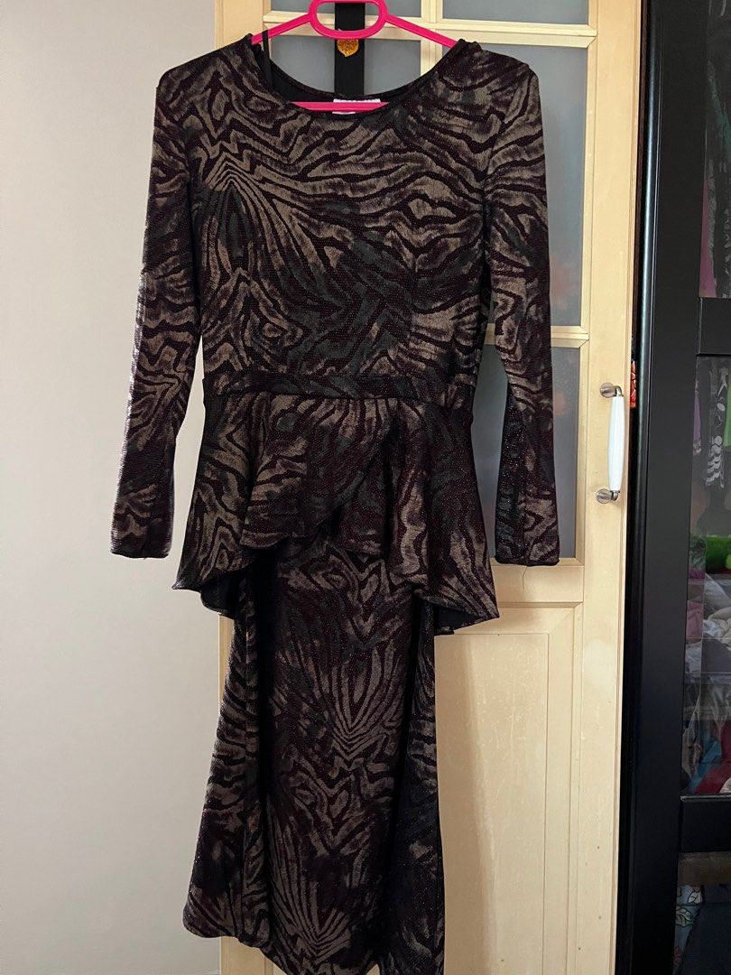EFI NOFIANI Kurung Set in M, Women's Fashion, Dresses & Sets ...