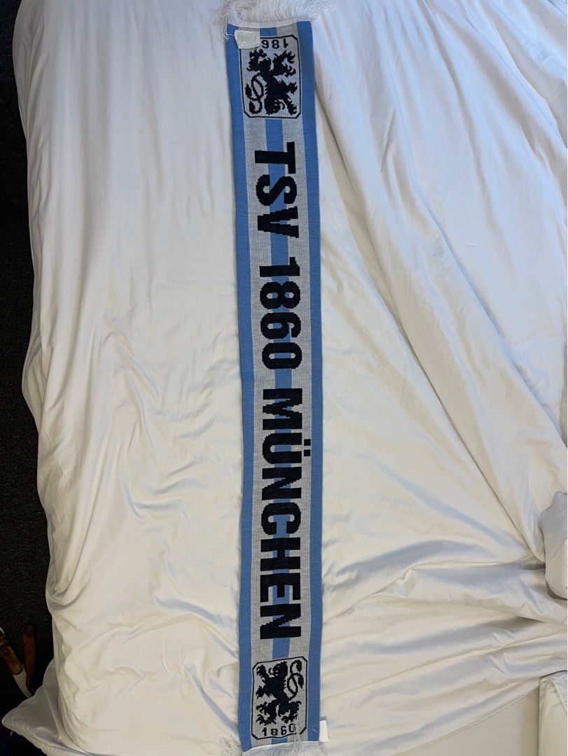 Football scarf / mafla, Hobbies & Toys, Collectibles & Memorabilia, Fan ...