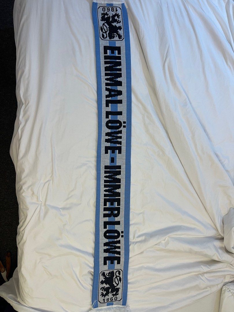 Football scarf / mafla, Hobbies & Toys, Collectibles & Memorabilia, Fan ...