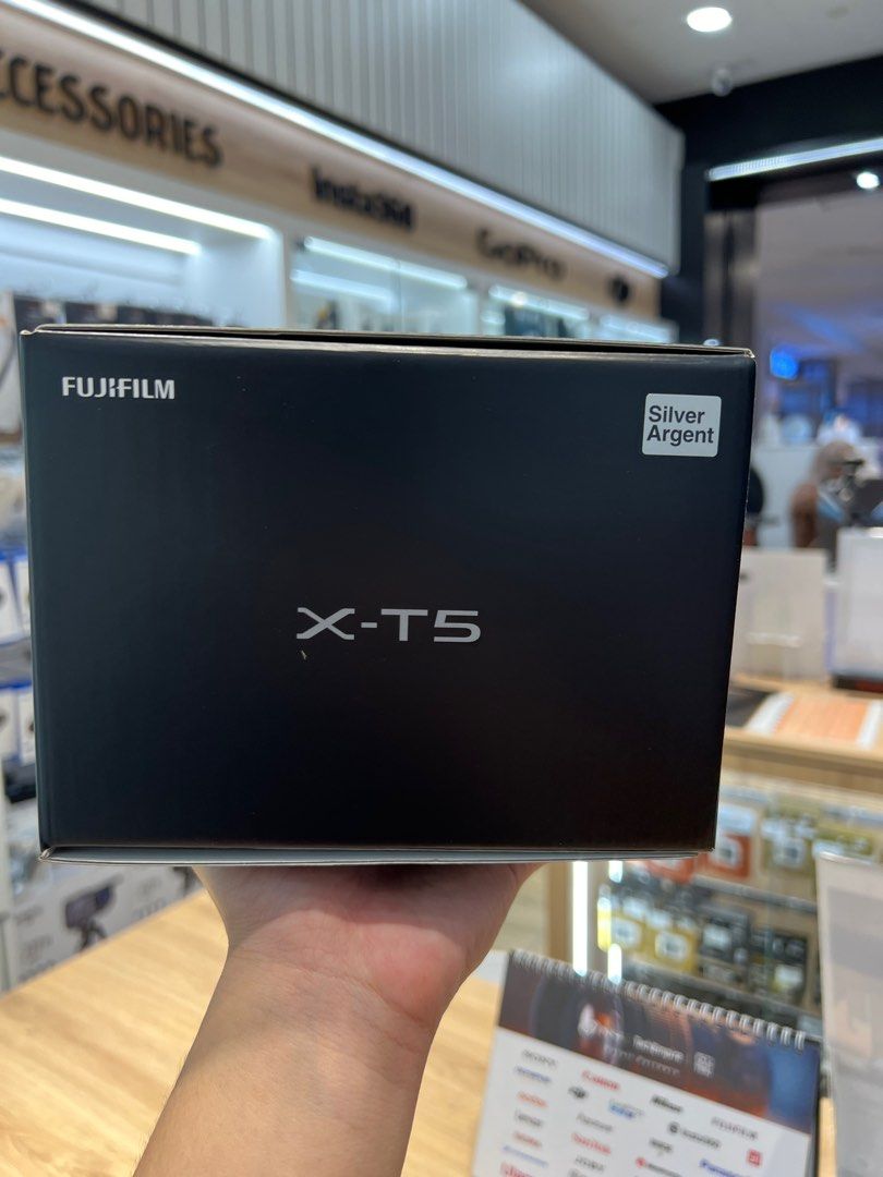 Fujifilm XT5 Body, Photography, Cameras on Carousell