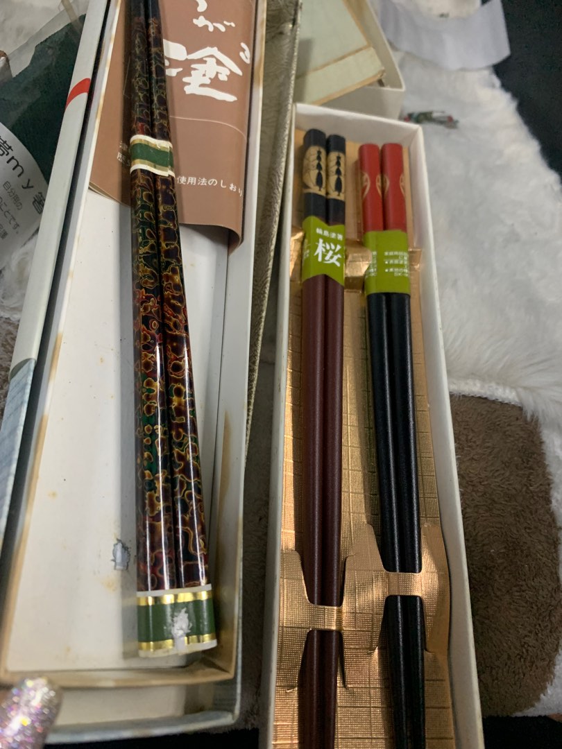 Japan mix bundle chopsticks, Furniture & Home Living, Kitchenware ...