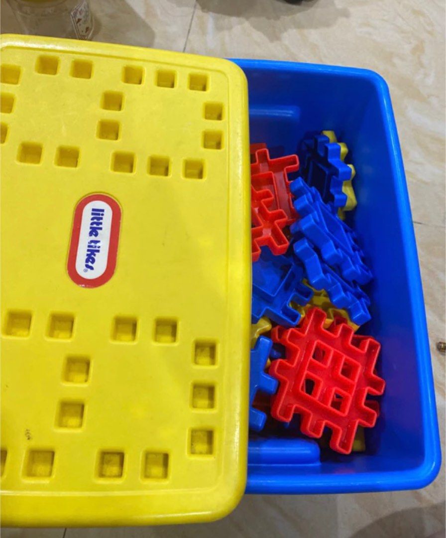 Little Tikes Blocks, Hobbies & Toys, Toys & Games on Carousell