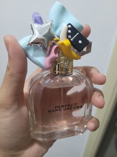 Oh la Marc Jacob Flower perfume, Beauty & Personal Care, Fragrance ...