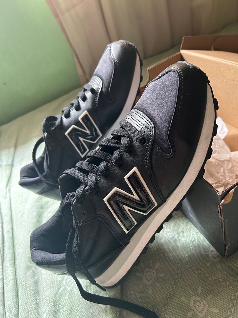 Classic New balance good as brand new, Men's Fashion, Footwear ...