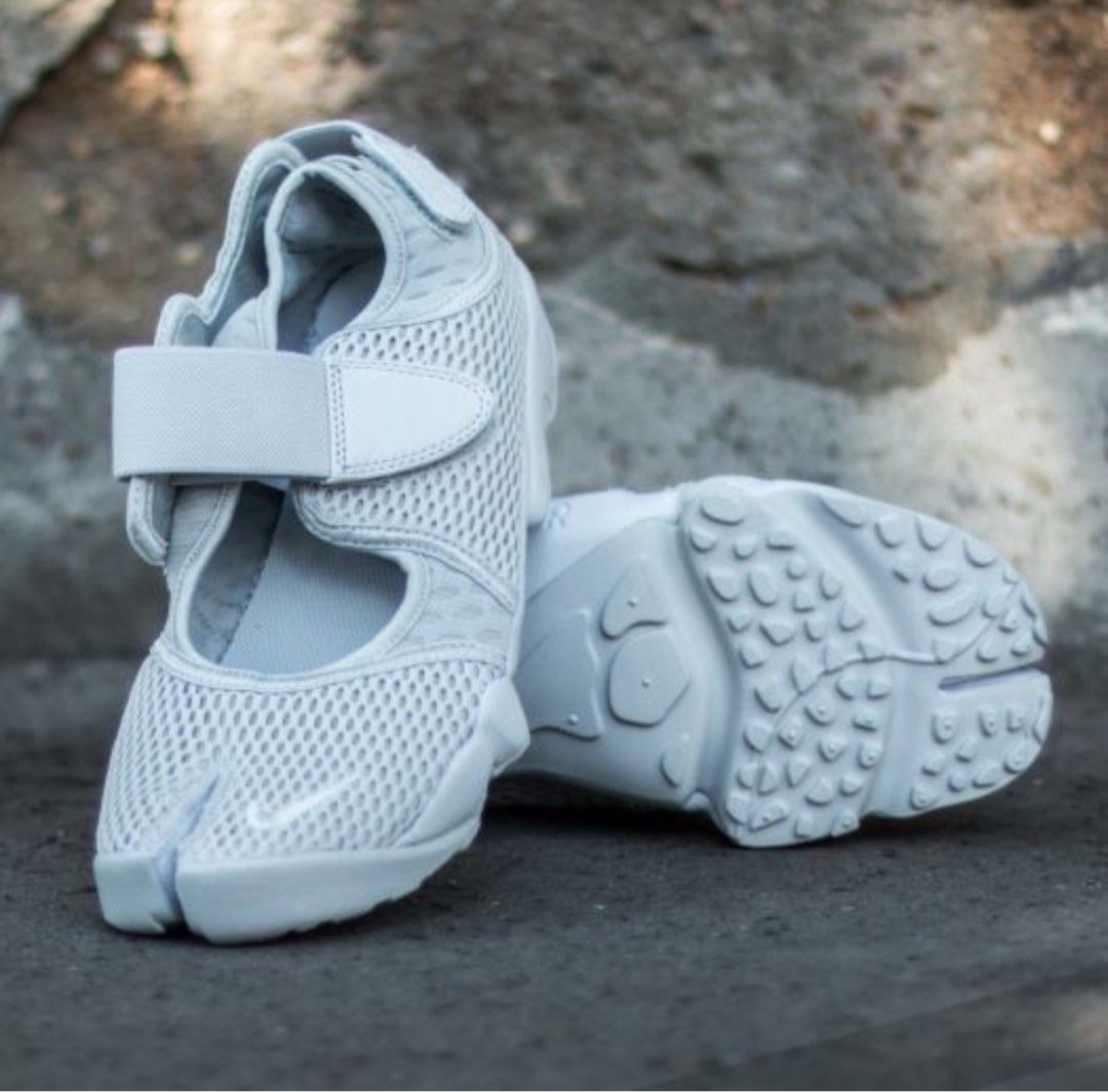 Nike Air Rift split-toe, Women's Fashion, Footwear, Shoe inserts on ...