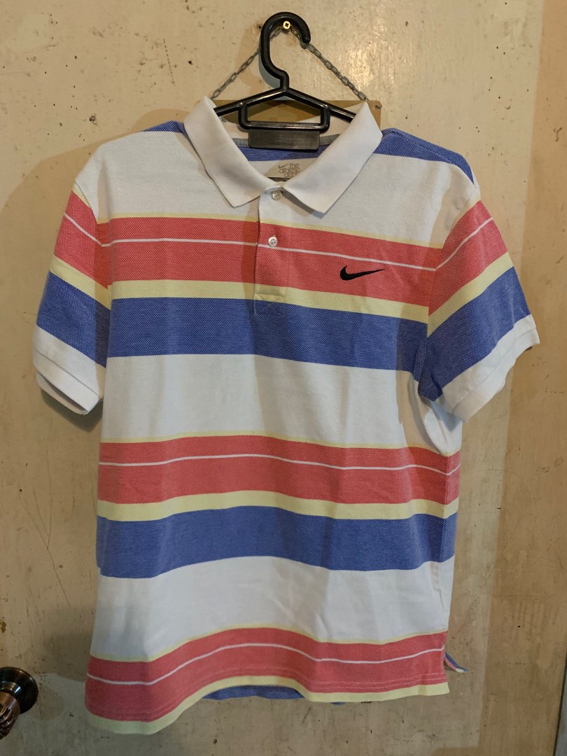 Nike collar, Men's Fashion, Activewear on Carousell