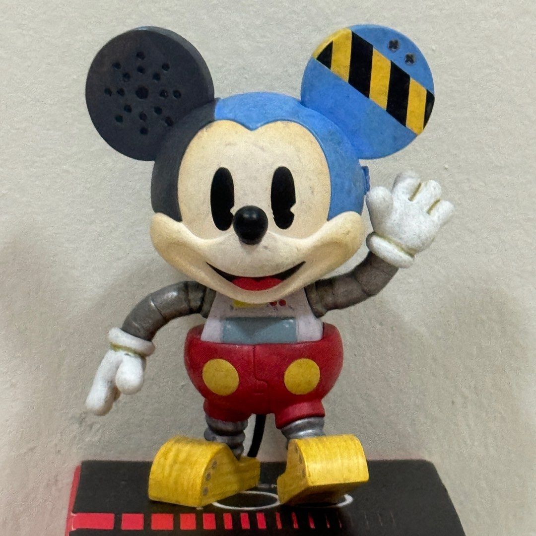 POP MART CURIOUS MICKY BLIND BOX- ROBOT MICKY, Hobbies & Toys, Toys ...