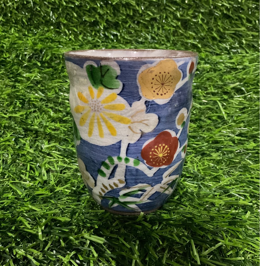 S22 Sakura Stoneware Arita Handpainted Flower Pattern Tea Cups with ...