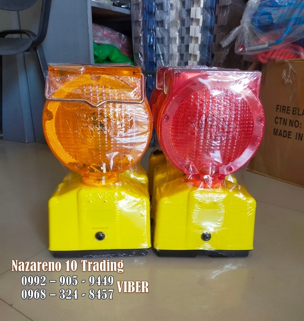 solar blinker barrier type, Commercial & Industrial, Construction ...