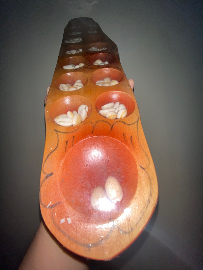 Sungka with shells, Hobbies & Toys, Toys & Games on Carousell