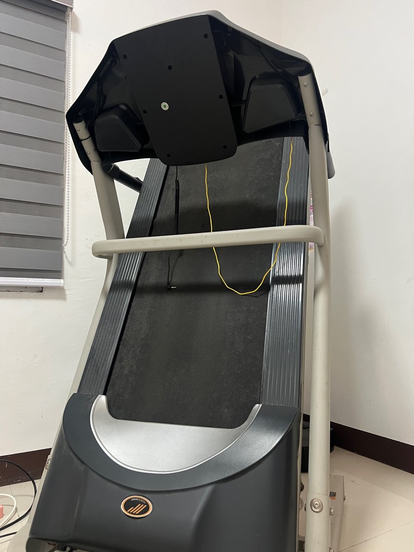 Threadmill Heavy Duty with Incline 12HP, Sports Equipment, Exercise ...