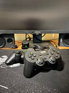 (cheapest) 2x Logitech F710 Wireless Gamepad, Video Gaming, Gaming ...