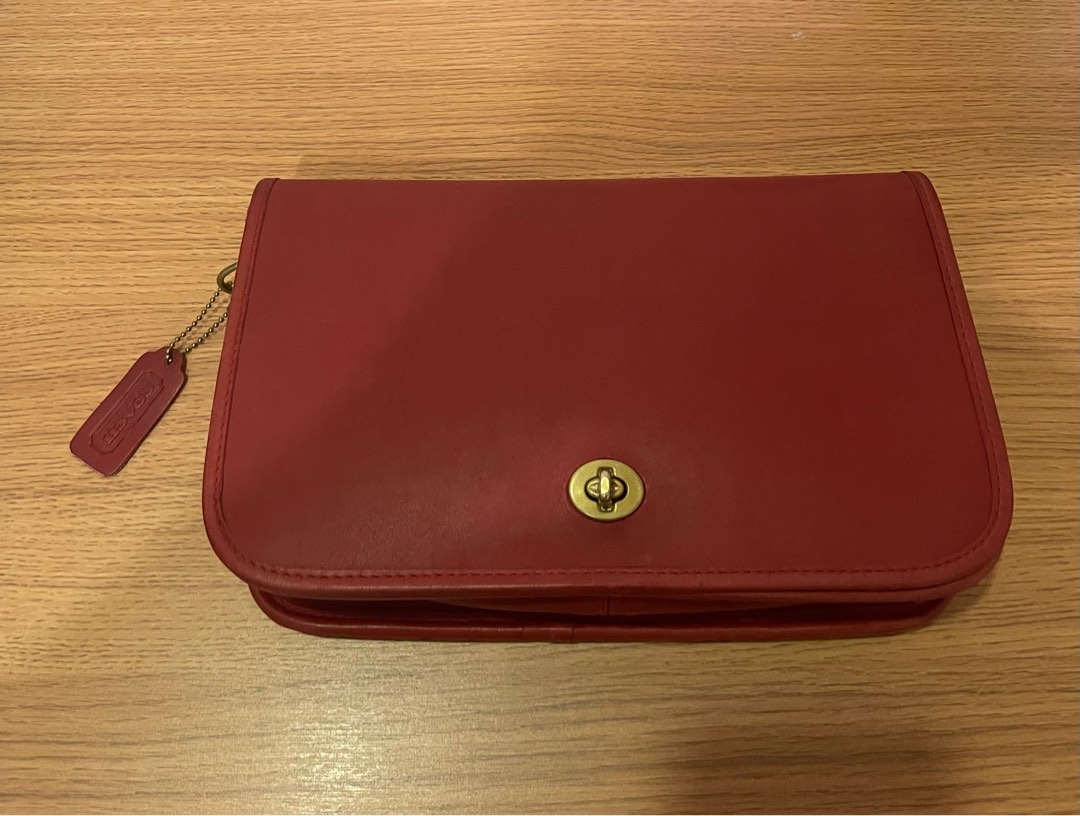 Vintage Coach Convertible Clutch in Red, Women's Fashion, Bags ...