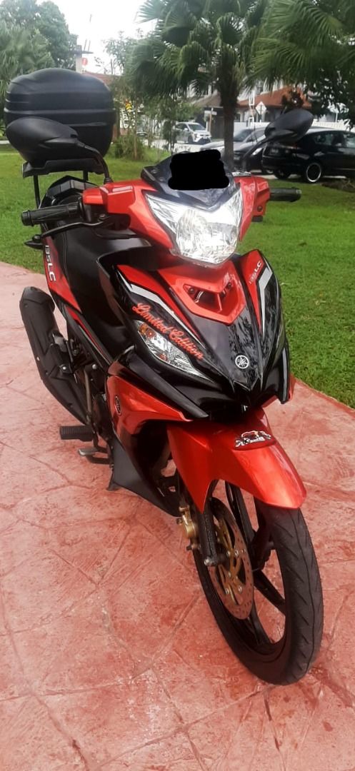Yamaha LC135 V7 2021 super handsome to letgo!!, Motorbikes on Carousell