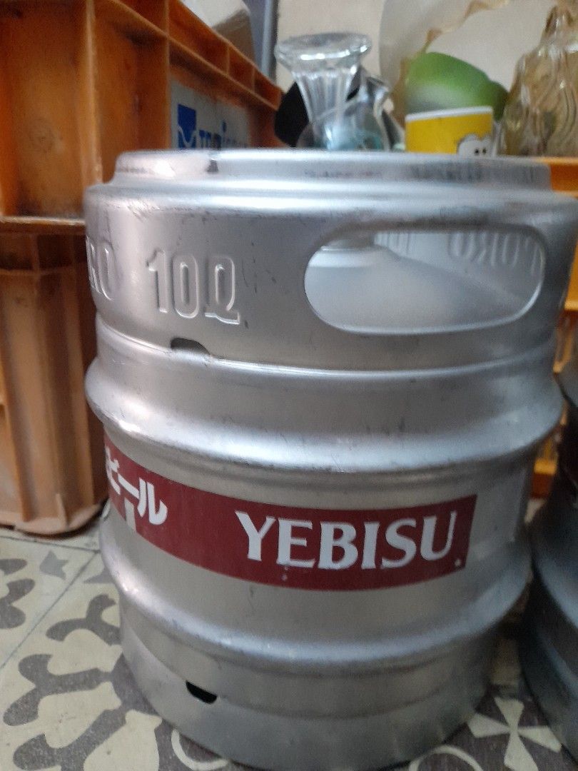 Yebisu wine barrel, Hobbies & Toys, Memorabilia & Collectibles, Vintage ...