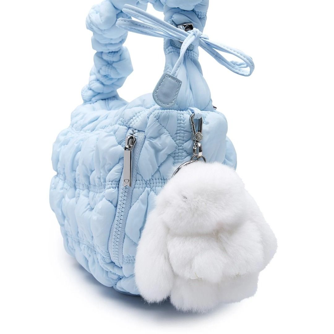 [新品] 泰國Jelly Bunny cole雲朵包*Light Blue, 她的時尚, 包包、錢包, 肩背、側背包在旋轉拍賣