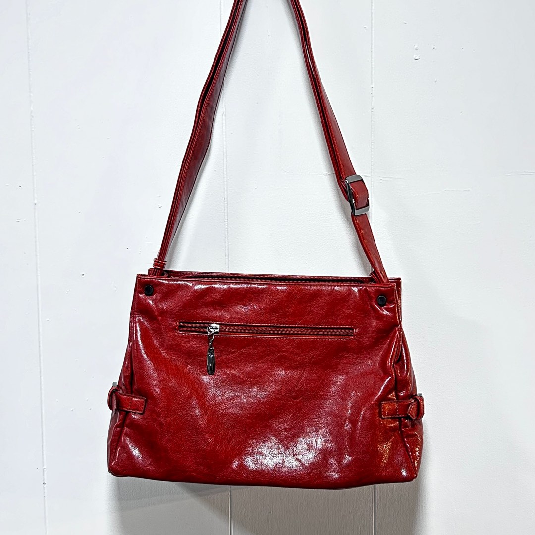 Brick Red Messenger Bag, Women's Fashion, Bags & Wallets, Cross-body ...
