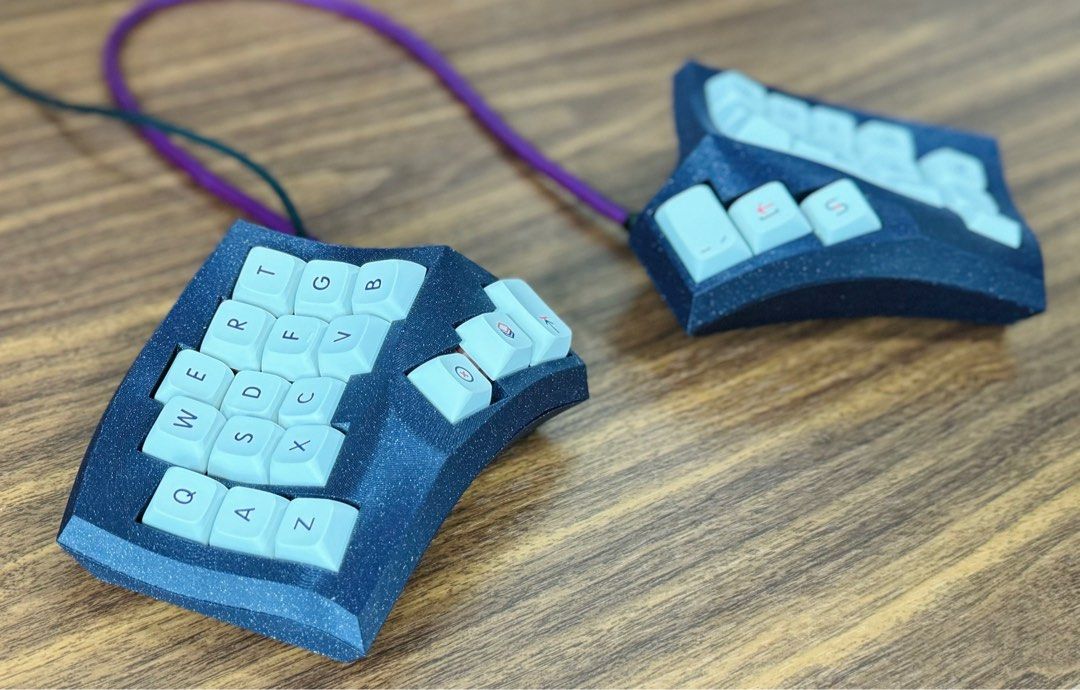 Cygnus V1 ergonomic dactyl manuform split keyboard, Computers & Tech ...