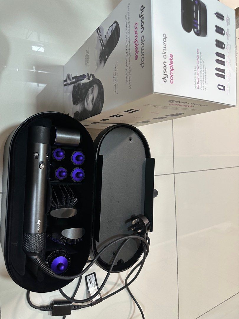 Dyson Airwrap complete full set, Women's Fashion, Watches & Accessories ...