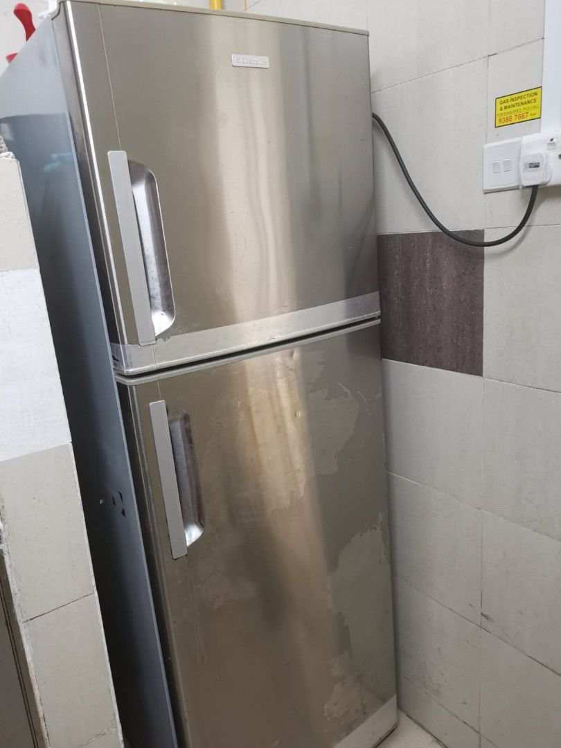 Electrolux 2-door fridge, ETB3200SA-RVN, 600 x 1700 x 640 (W x H x D ...