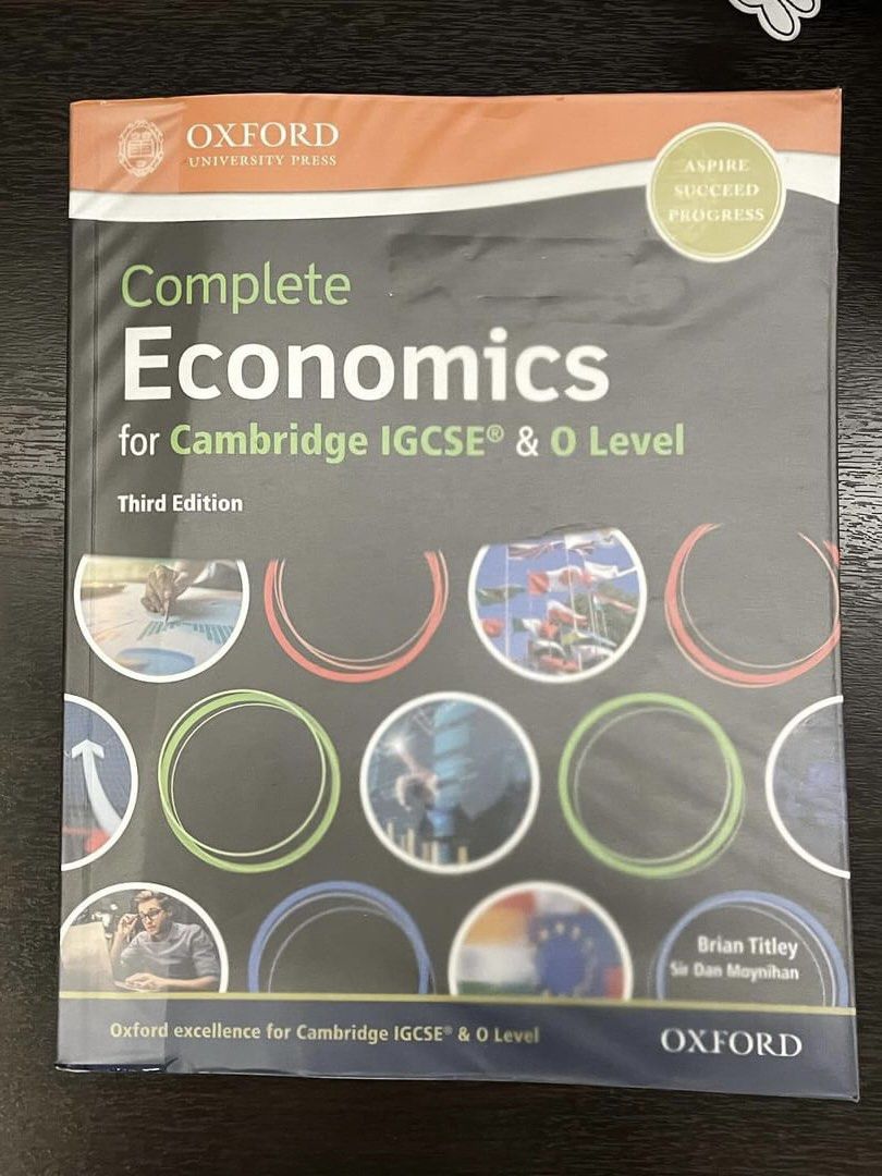 IGCSE & O LEVEL Economics text book, Hobbies & Toys, Books & Magazines ...