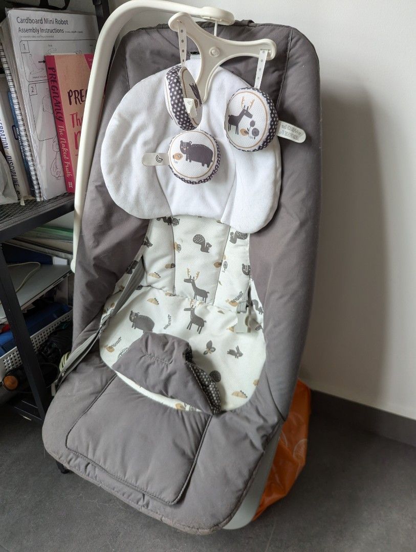 Joie Baby Rocker, Babies & Kids, Baby Nursery & Kids Furniture, Cots ...