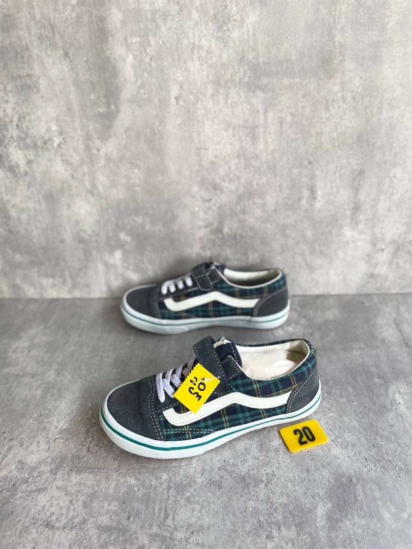 Kasut budak vans 20cm, Babies & Kids, Babies & Kids Fashion on Carousell