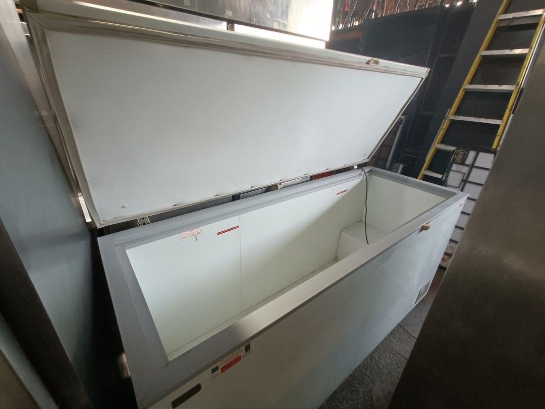 Liebherr chest freezer, TV & Home Appliances, Kitchen Appliances ...