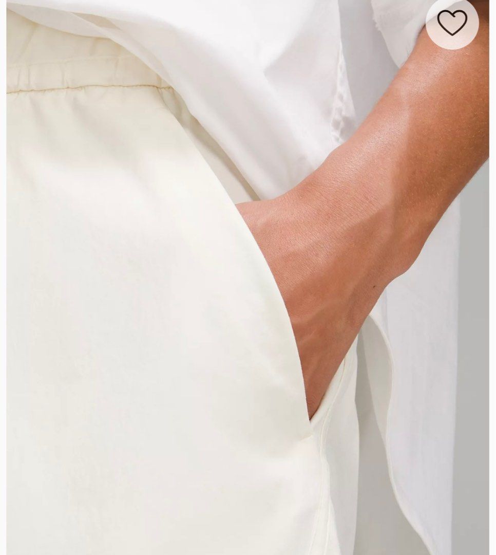 Lululemon Cinchable Waist High-Rise Woven 3.5” Shorts, Women's Fashion ...