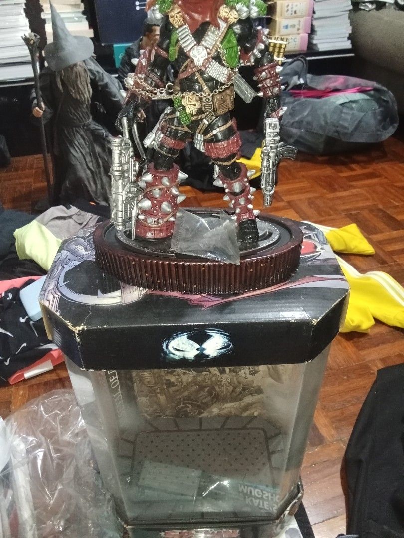 Mcfarlane spawn arsenal of doom fishtank rare complete not neca hottoys ...